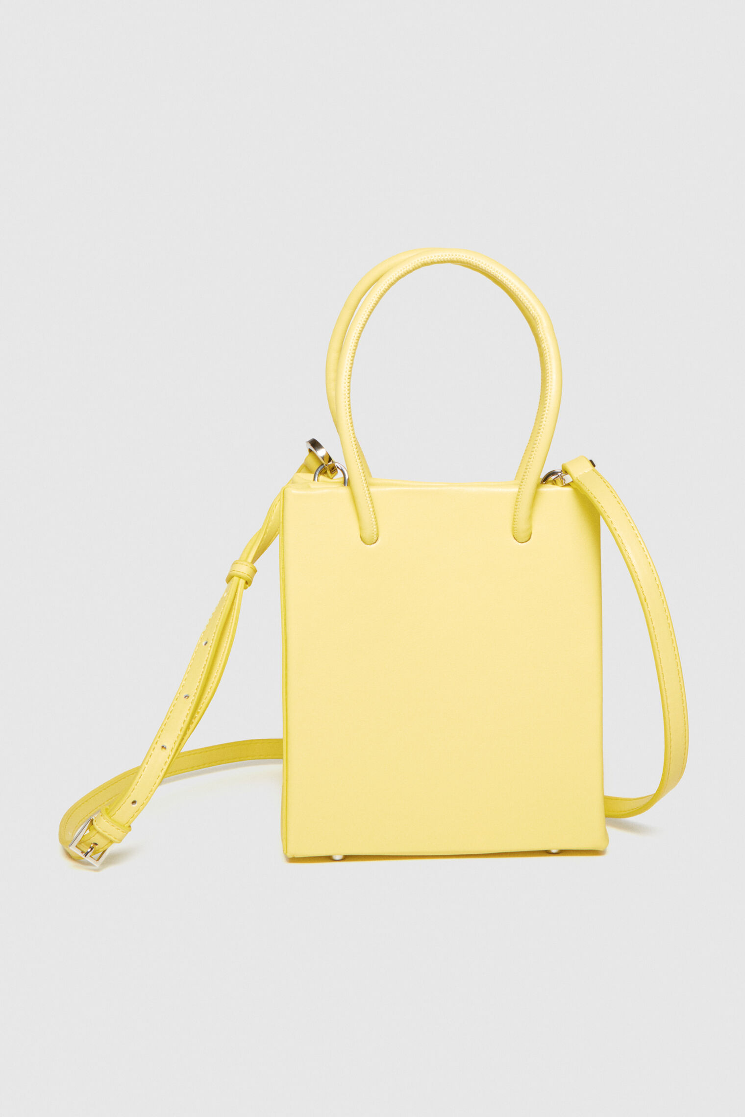 Women's Bags in leather and fabric by Sisley